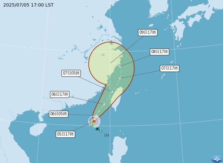 Typhoon Danas Strengthens: Sea Warning Issued, Land Warning Expected ...